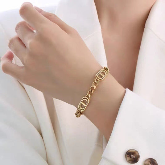 Pursehuit.ro - Magazin online de accesorii și bijuterii